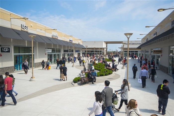 Outlet Collection at Niagara & IKEA Shopping | Bus Trip | Great ...